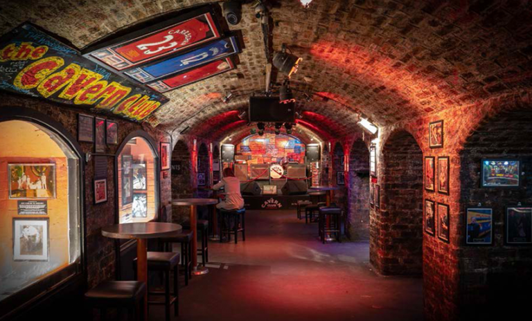 Rooms and Suites at the Halyard, Liverpool