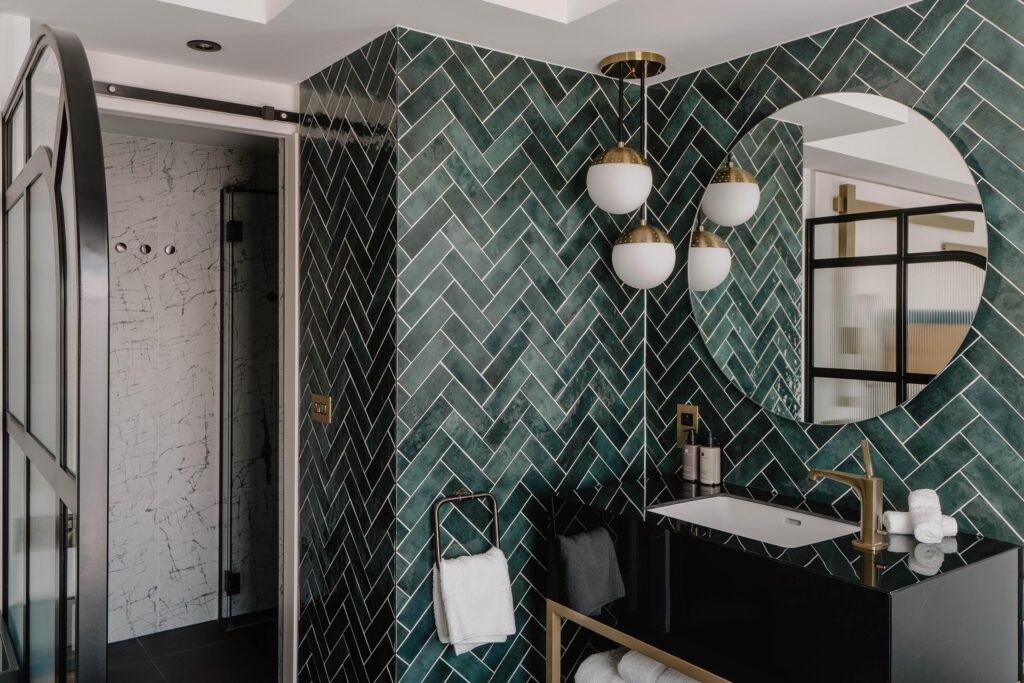 Rooms and Suites at the Halyard, Liverpool