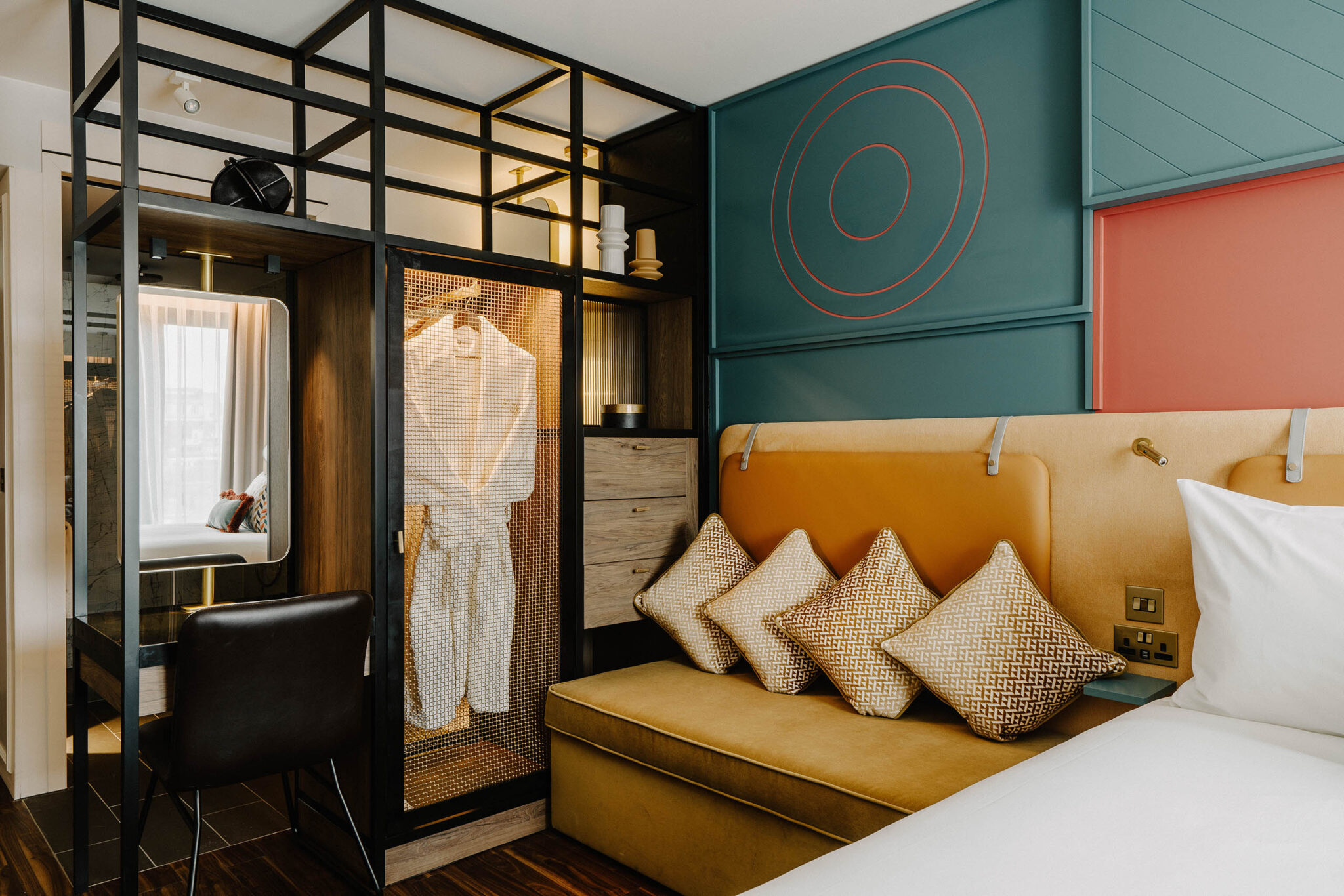 Rooms and Suites at the Halyard, Liverpool